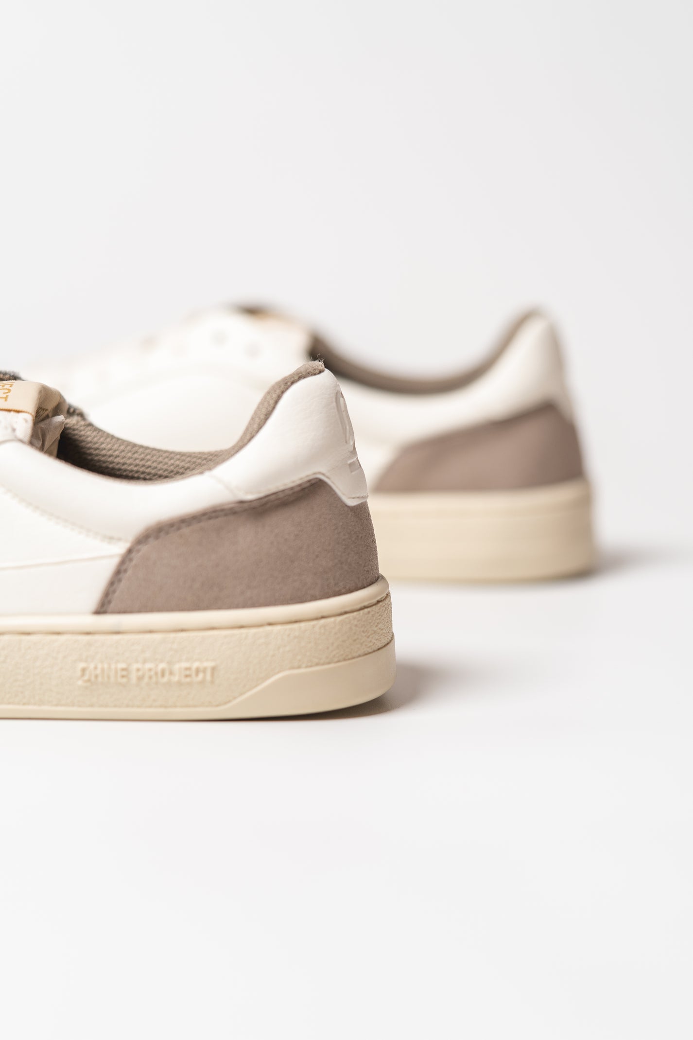 GREY "SUEDE" - PROJECT 080 BAREFOOT SNEAKER – OHNE PROJECT
